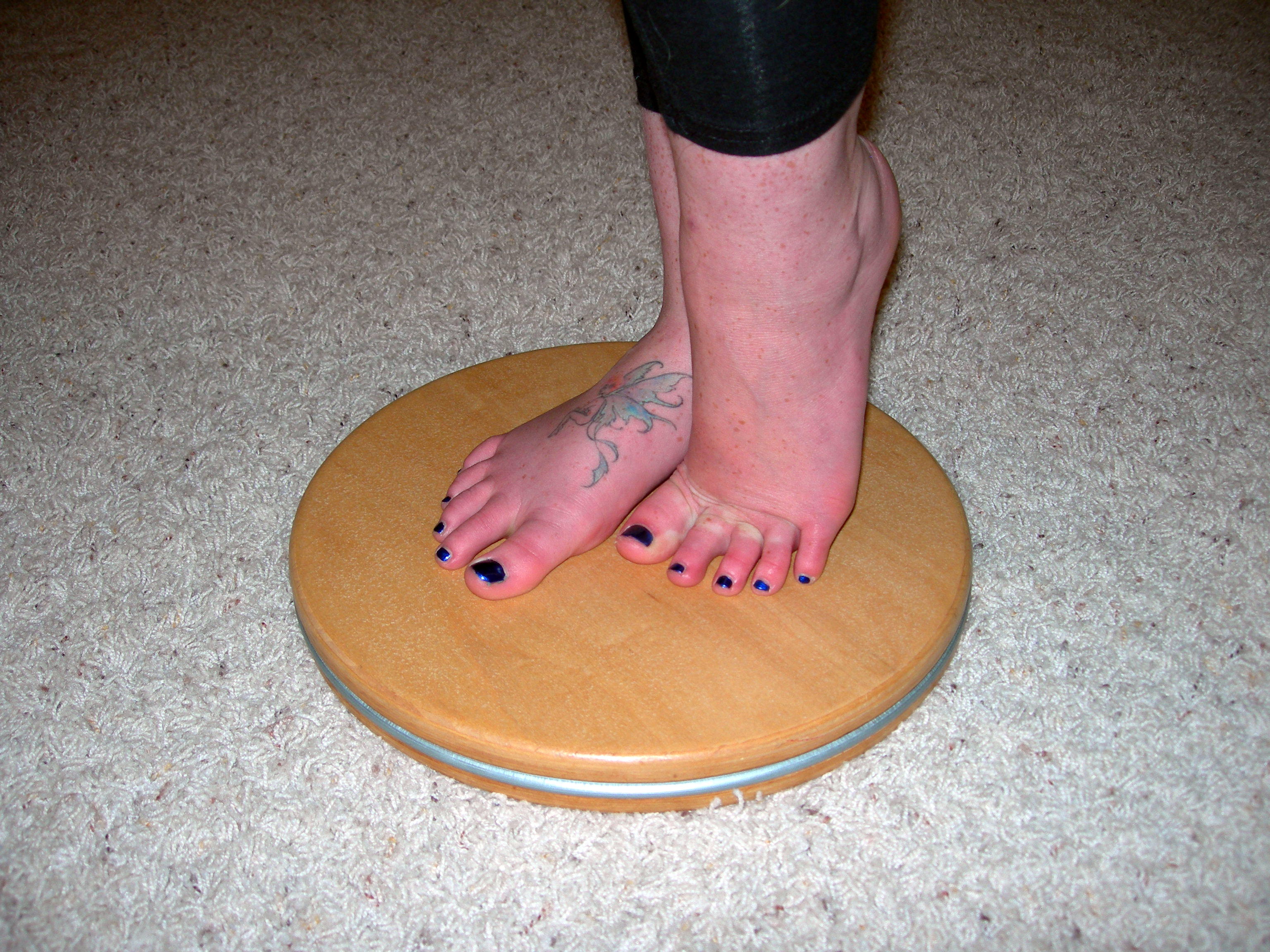 Centering on Rotator Discs | Pilates Teacher Tips
